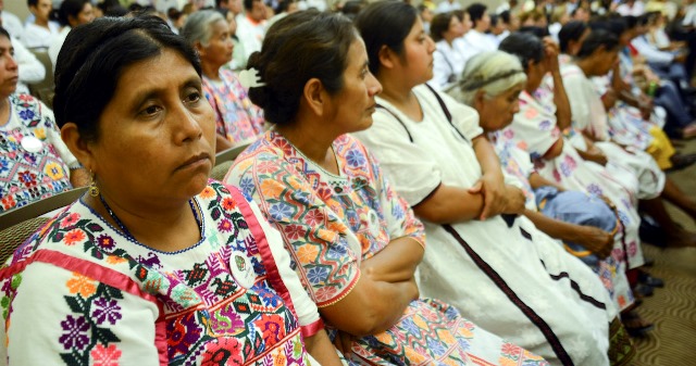 AUNQUE LA TRADICIONAL FIGURA DE LA PARTERA ES UNA COSTUMBRE QUE SE ...